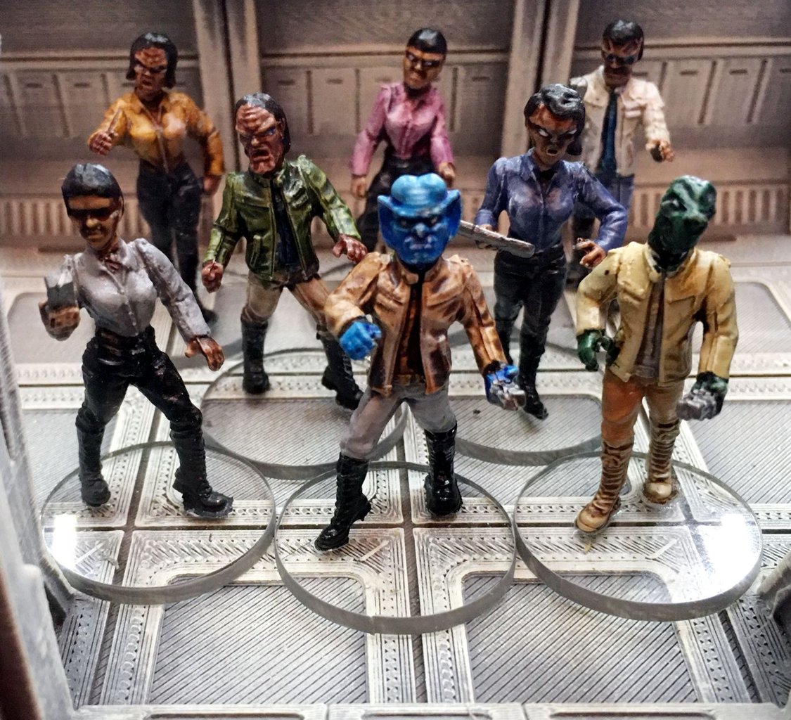 Alien Civilians - Sally 4th 28mm Fantasy & Gaming Miniatures