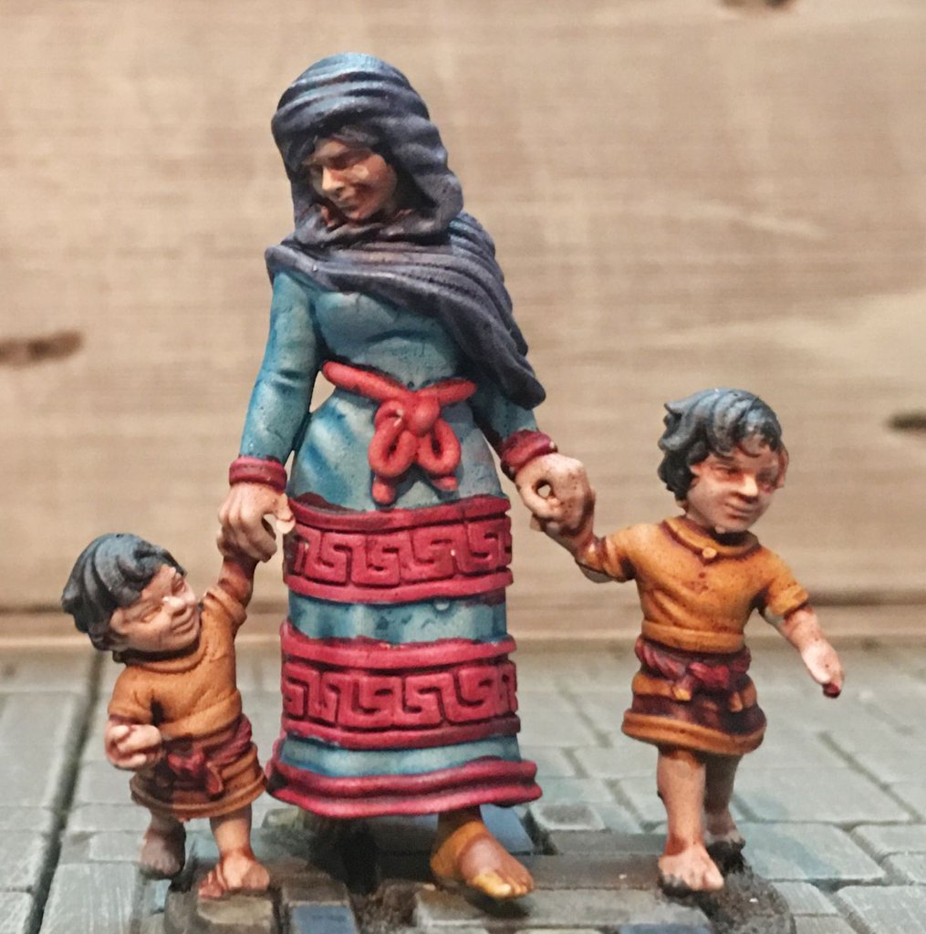 Roman Mother and Two Children - Sally 4th 28mm Fantasy & Gaming Miniatures